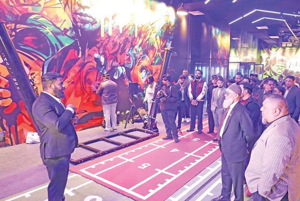 Ex-England batter and ECB boss Morris dies | | Bangladesh Pratidin